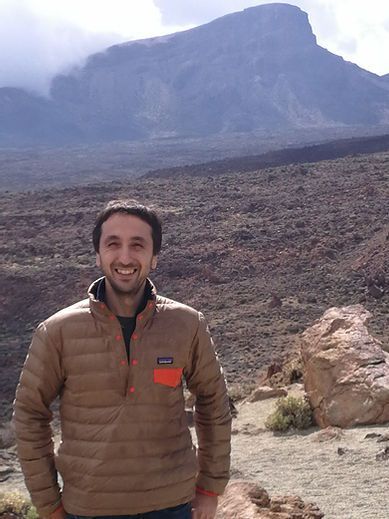 Lucas Garibaldi es doctor en Ciencias Agropecuarias y promueve una ...