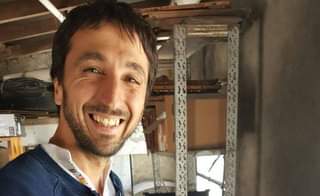 Lucas Garibaldi es doctor en Ciencias Agropecuarias y promueve una ...